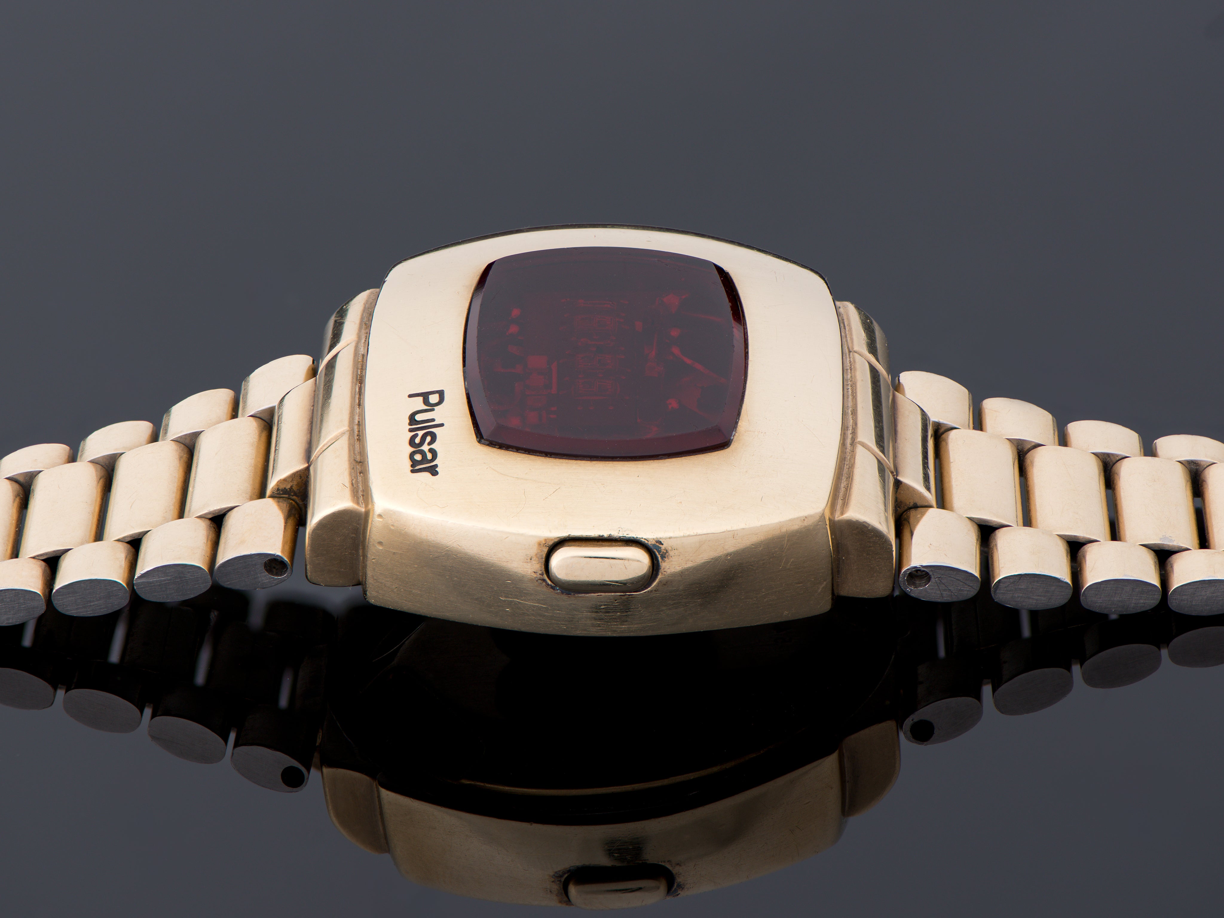 Hamilton Pulsar P2 Time LED Watch & Original Bracelet