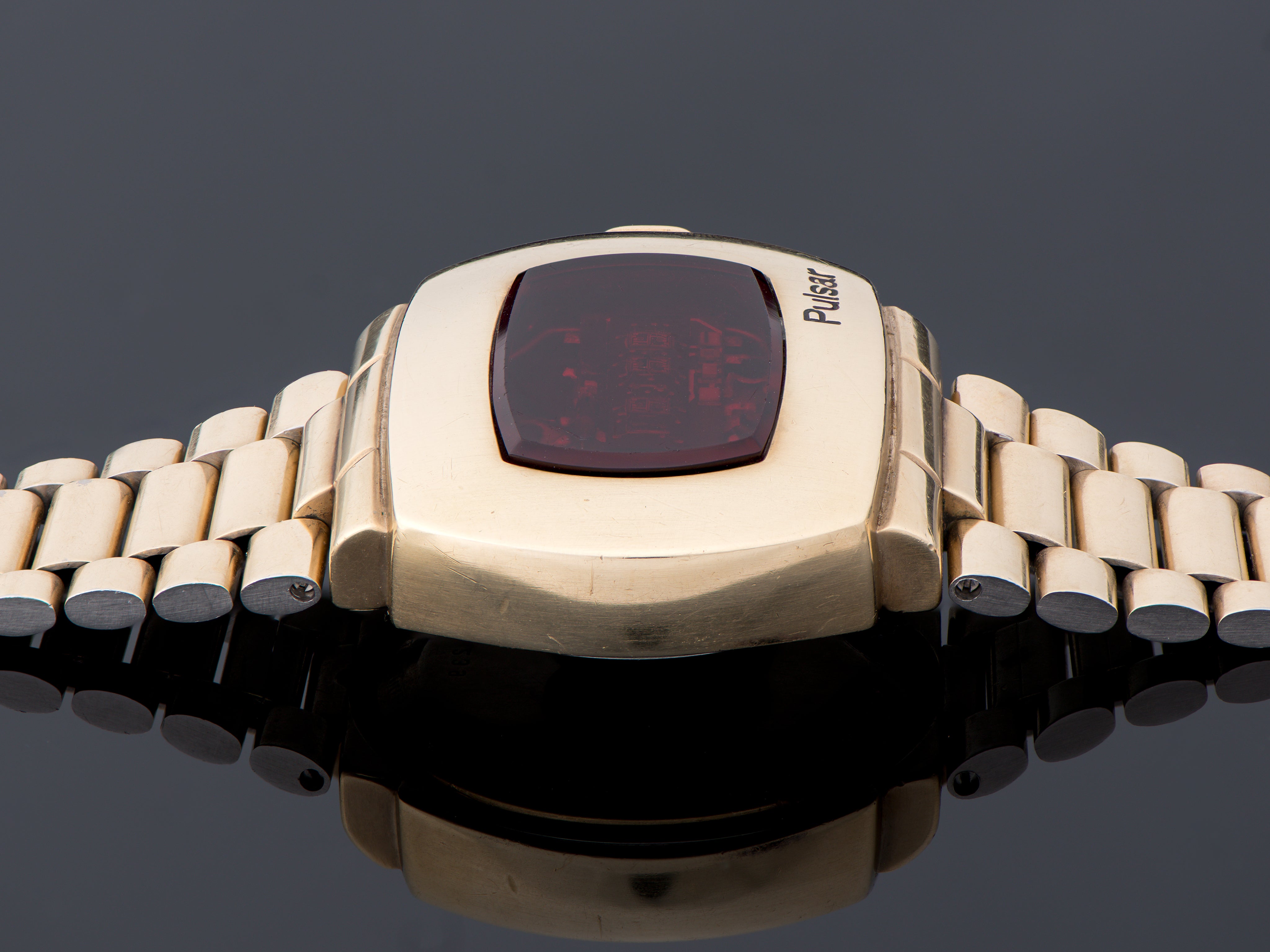 Hamilton Pulsar P2 Time LED Watch & Original Bracelet