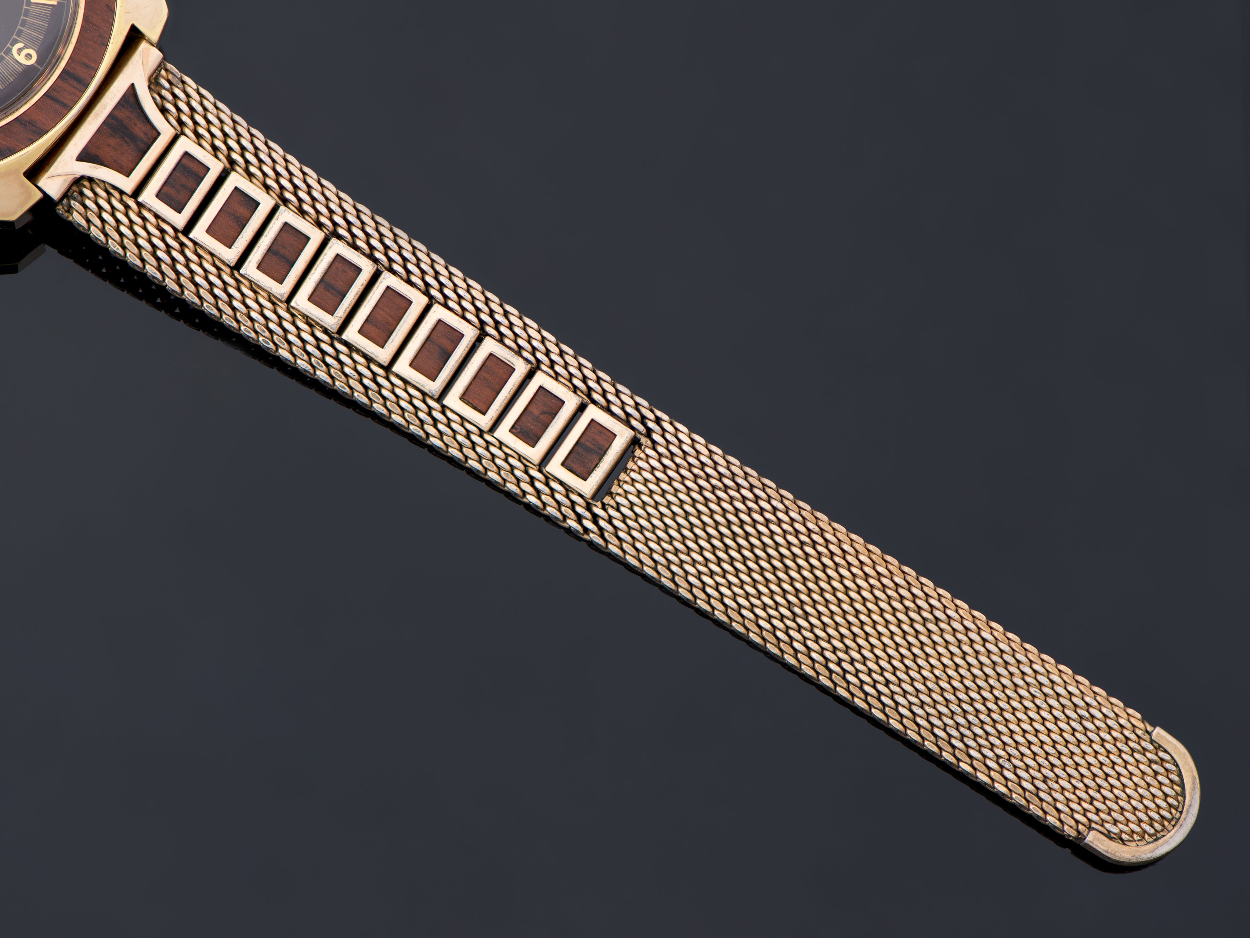 Bulova Accutron Woody 2182 Watch With Original Bracelet