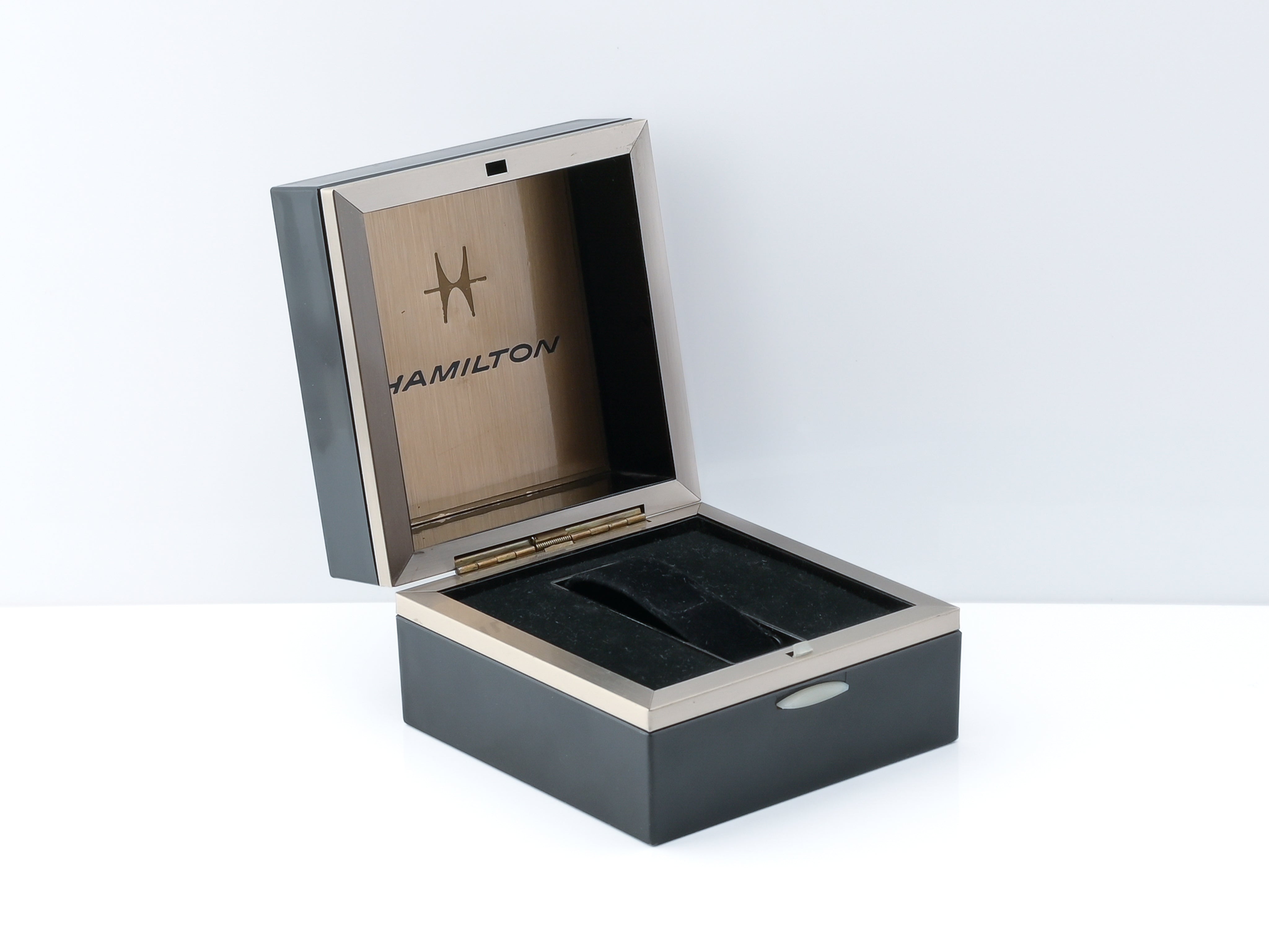 Hamilton Clamshell Watch Box for Medallion 22 Jewel Watch