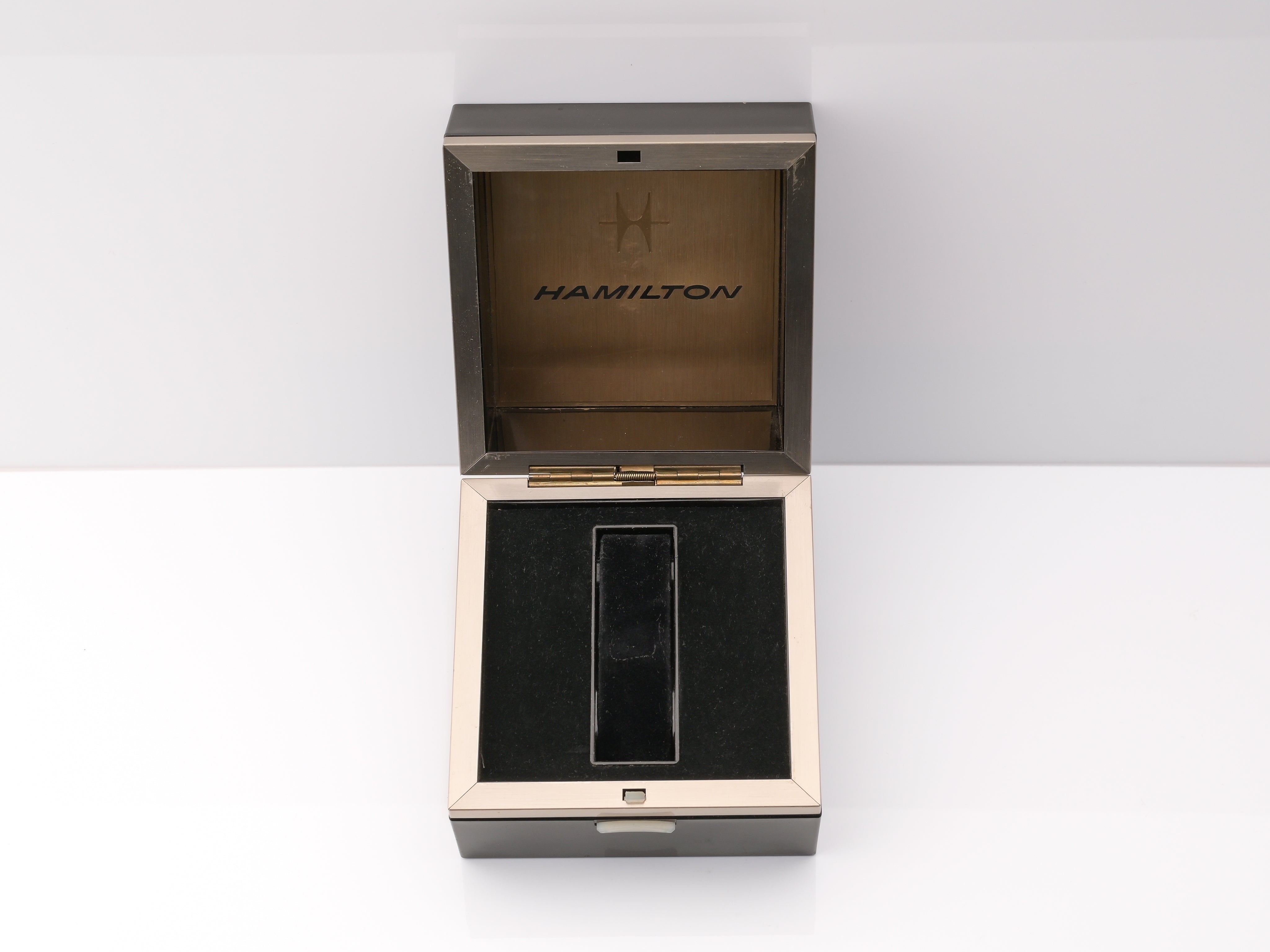 Hamilton Clamshell Watch Box for Medallion 22 Jewel Watch