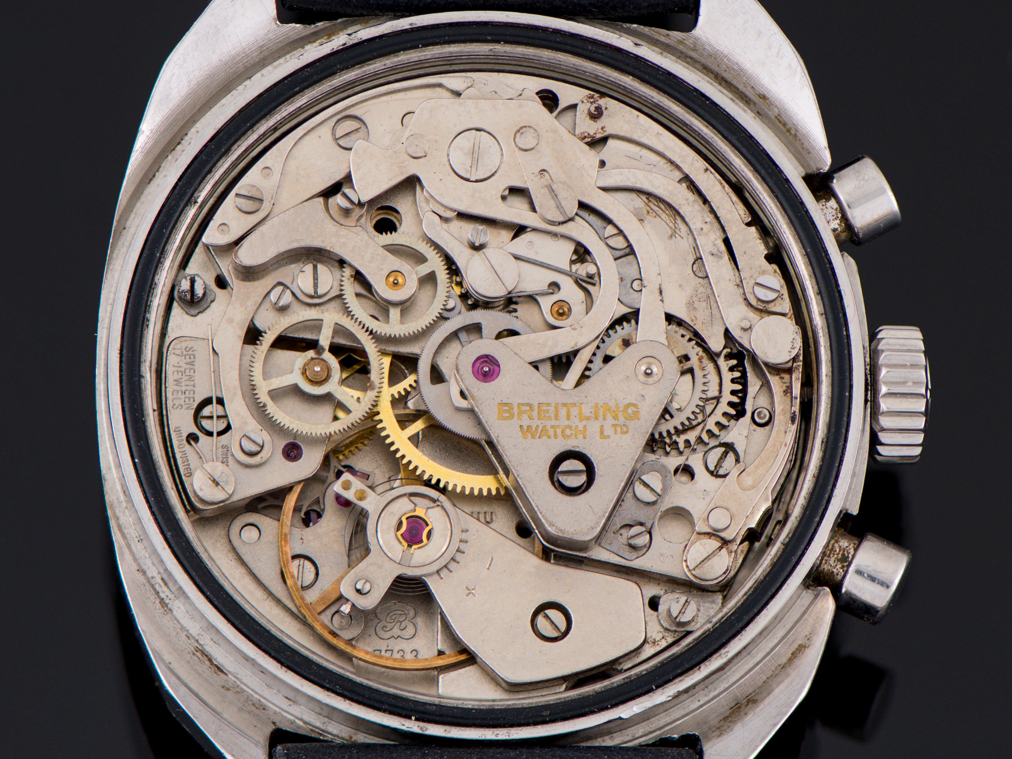 Gruen Chronograph Valjoux 7730 Watch | Unwind In Time