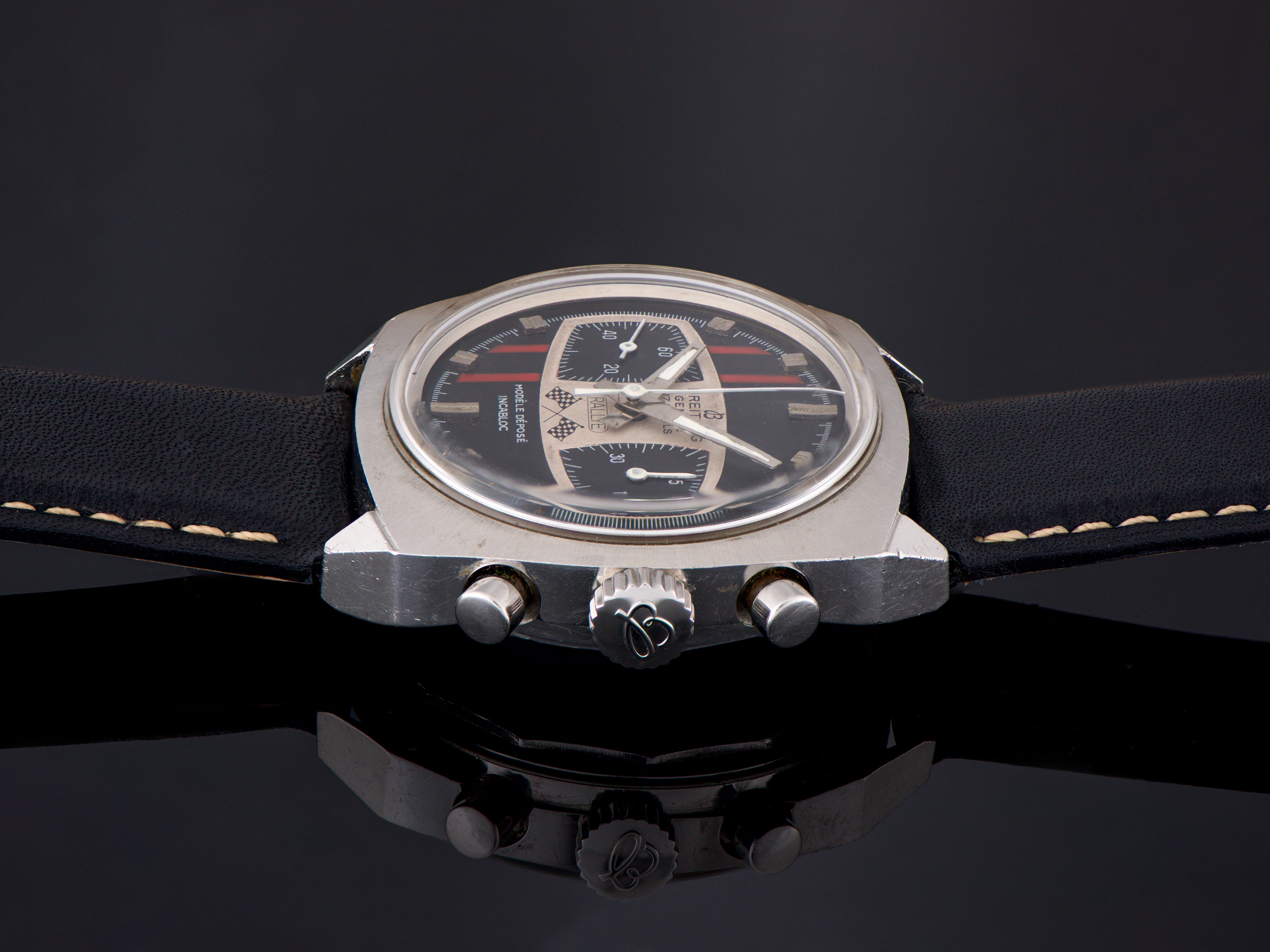 Gruen Chronograph Valjoux 7730 Watch | Unwind In Time