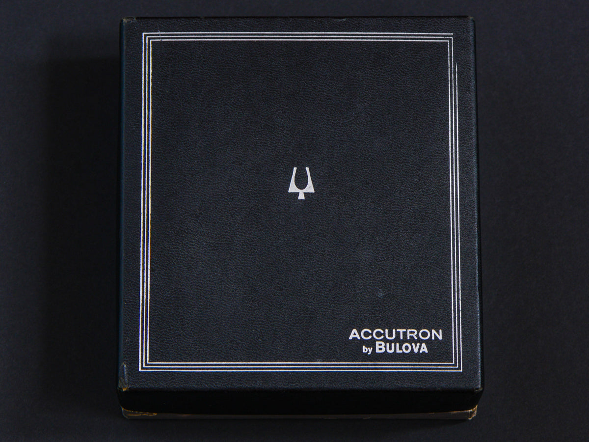 Bulova Clock | Vintage Bulova Accutron Desk Clock | Unwind In Time