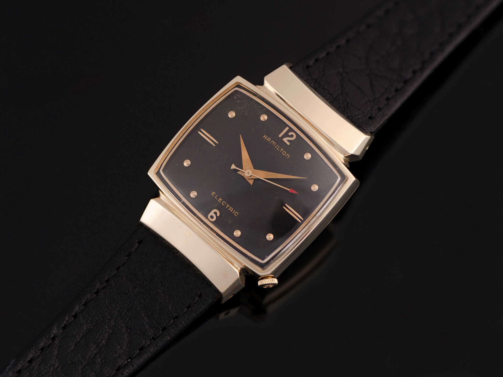 Hamilton Electric Black Dial Vantage Watch | Unwind In Time