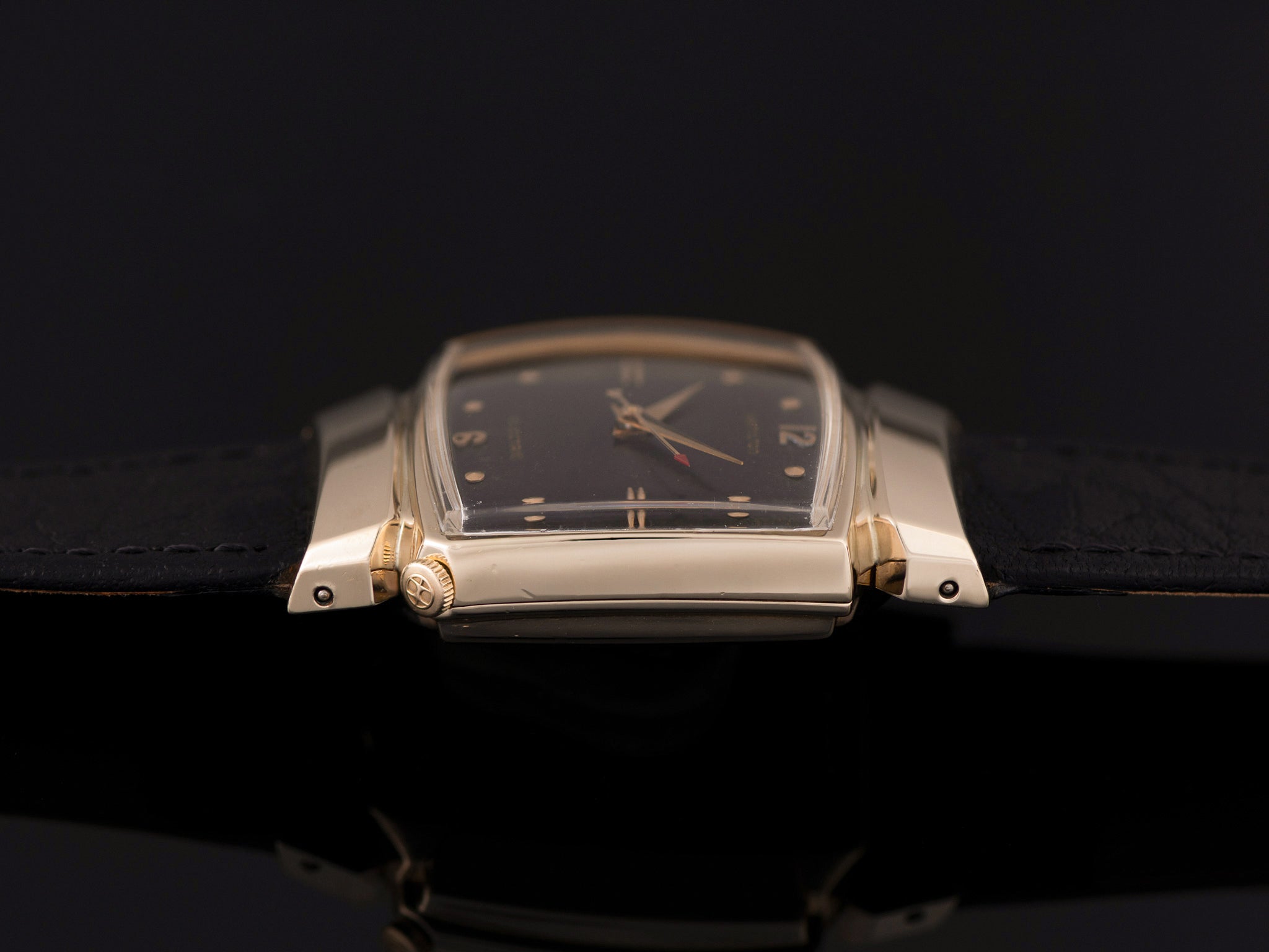 Hamilton Electric Black Dial Vantage Watch | Unwind In Time