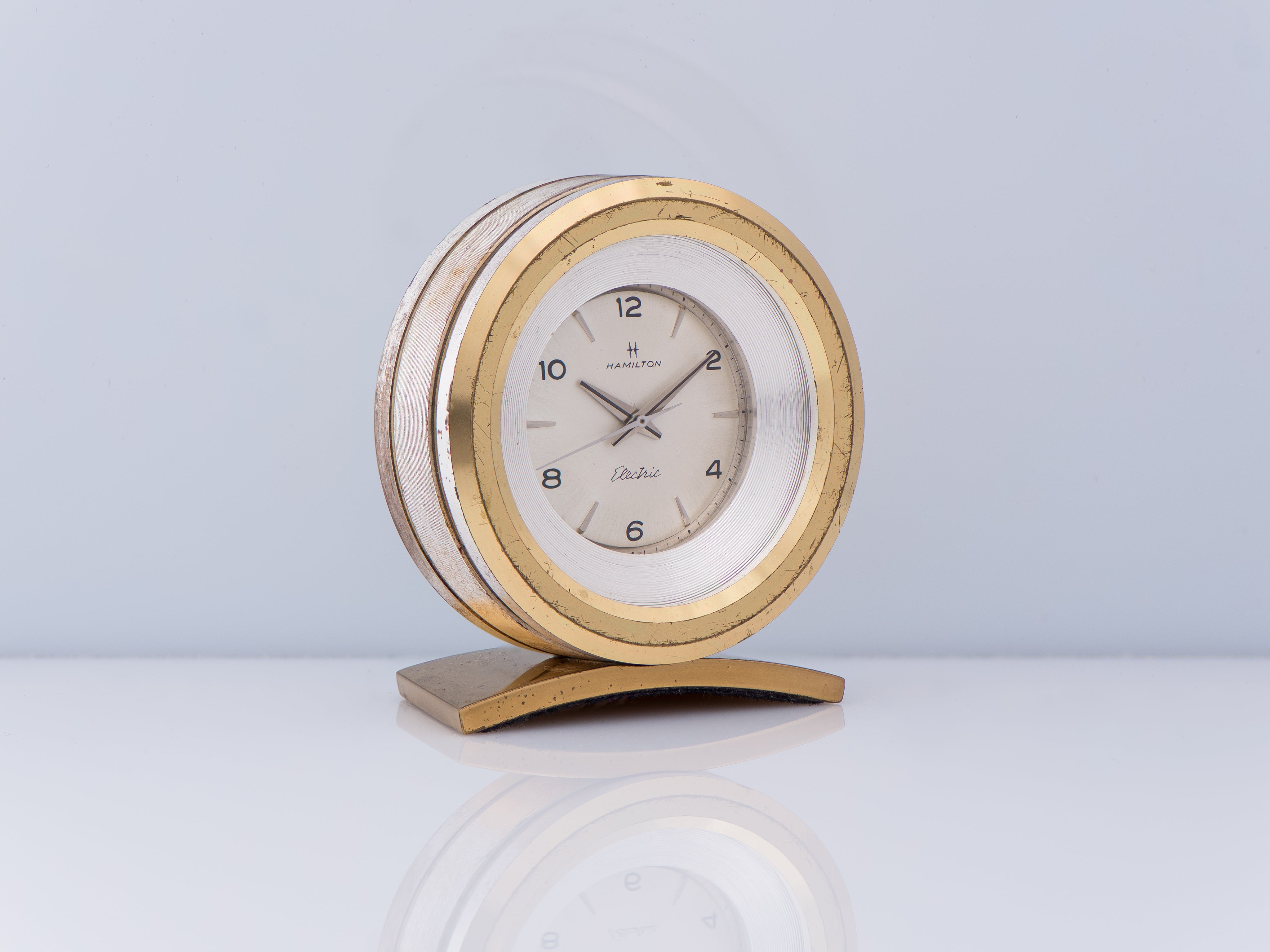 Hamilton Electric Desk Clock | Unwind In Time