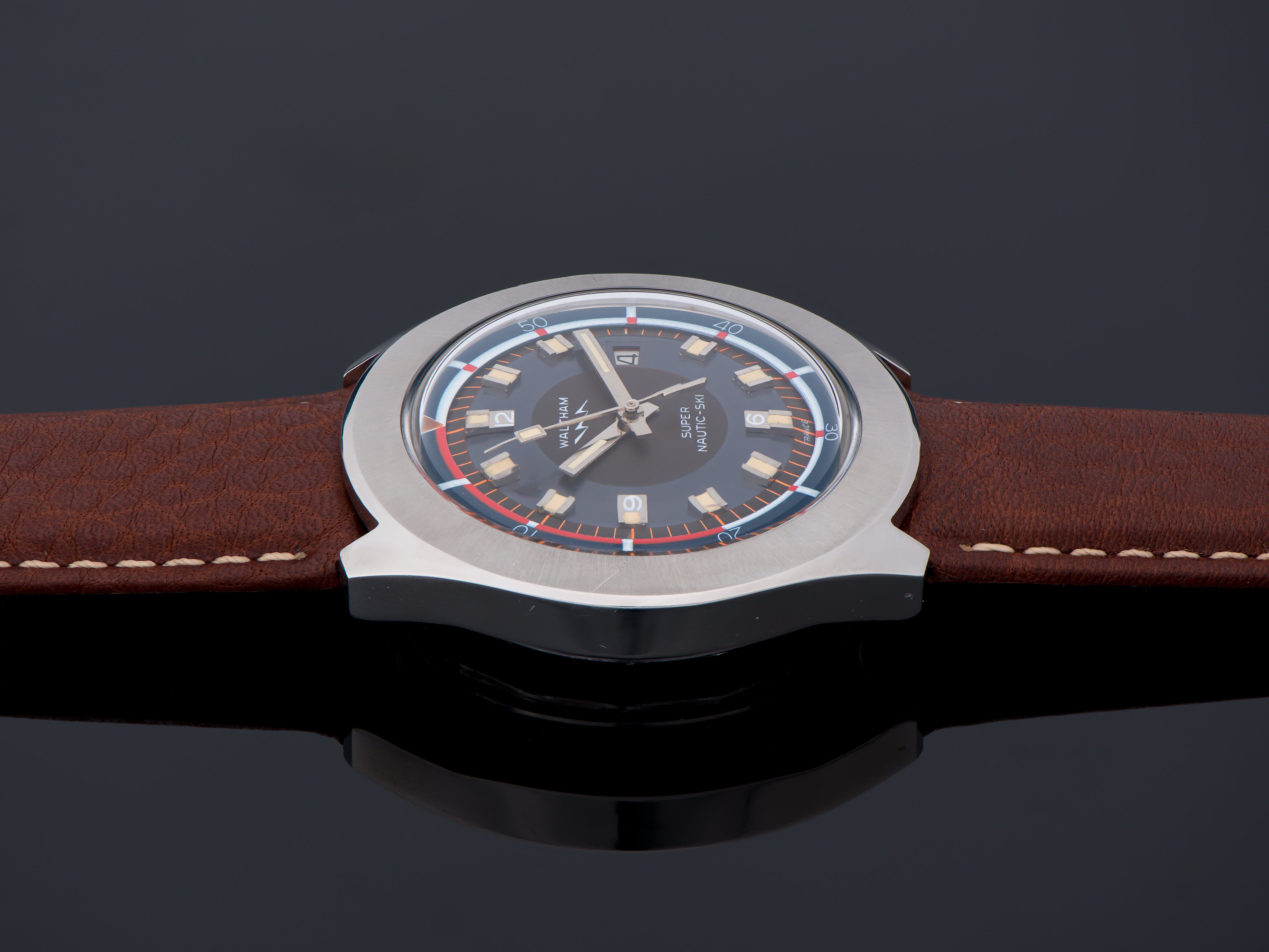 Super Nautic-Ski Super Compressor Dive Waltham By LIP Watch