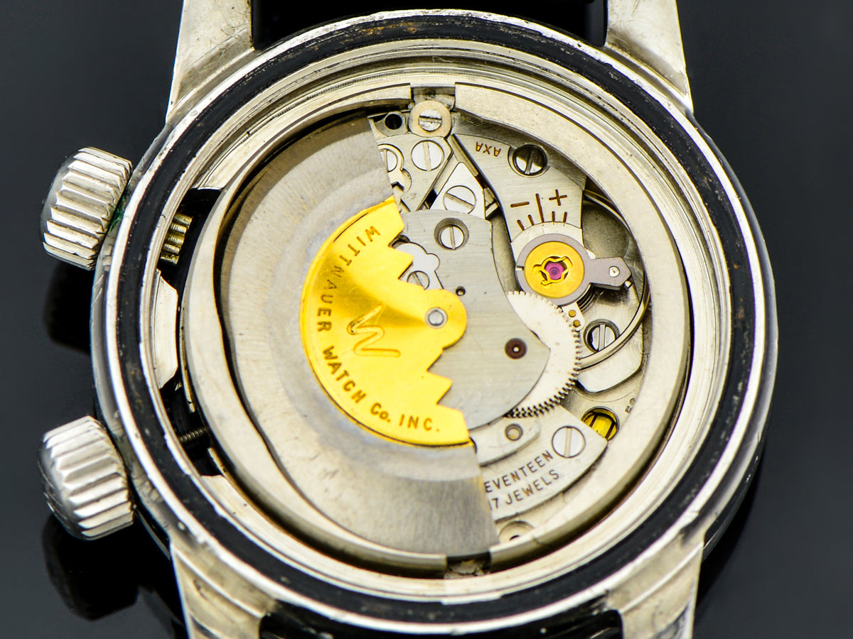 Wittnauer Watch | Super Compressor Automatic Dive Watch | Unwind In Time