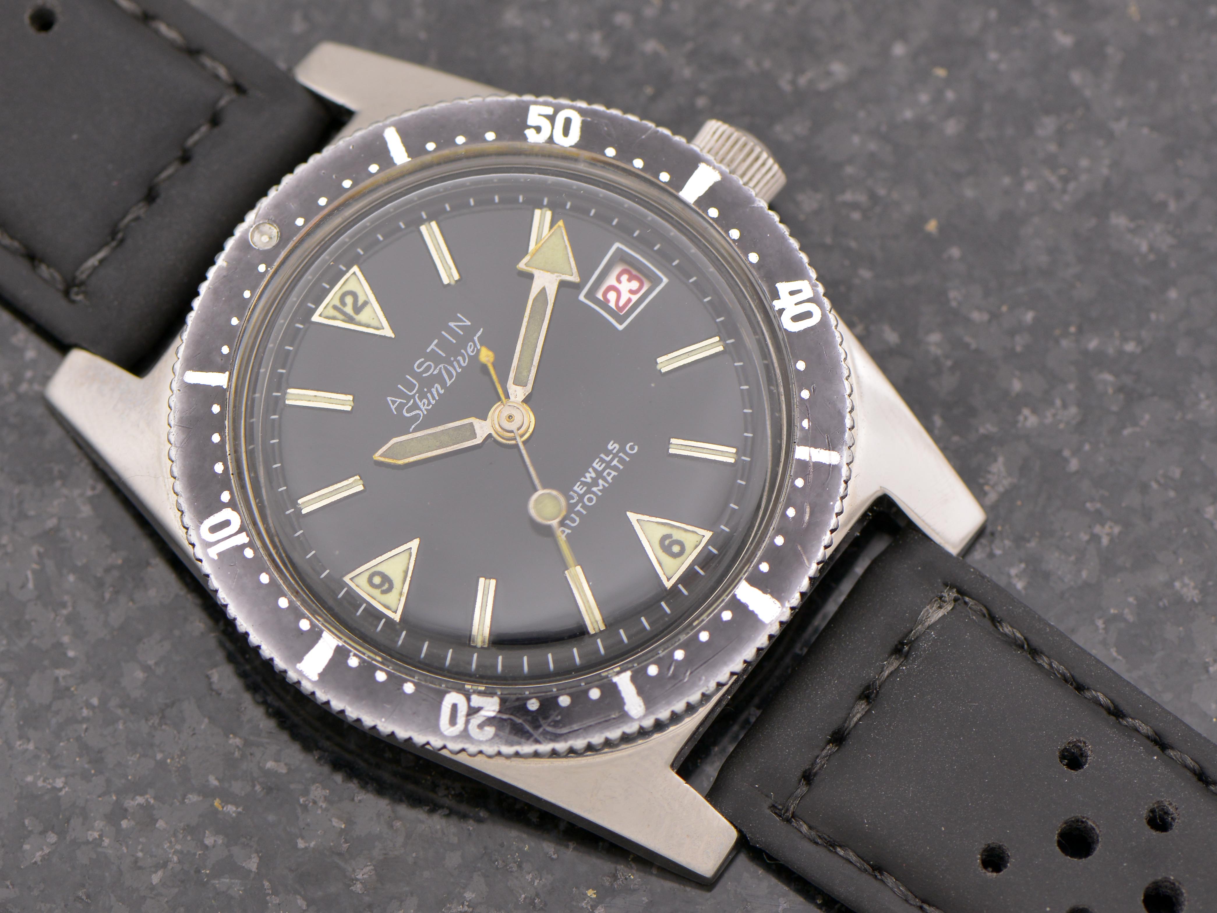 Austin Automatic Skin Diver Unique Countdown Bezel